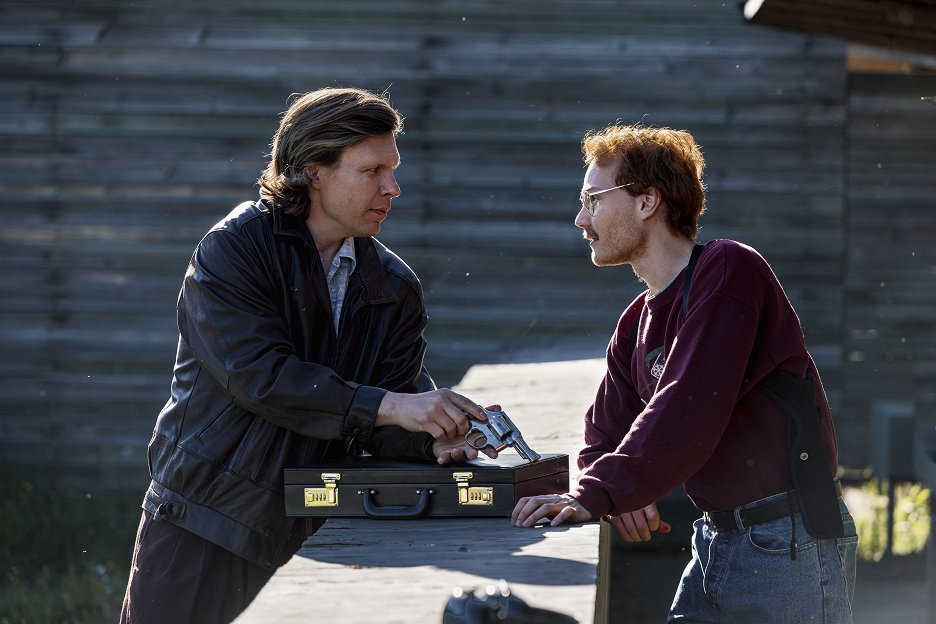 Piiritys - Taksikuski (E01) (2023) | ČSFD.cz