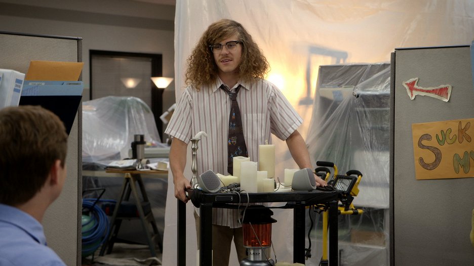 Workaholics - A TelAmerican Horror Story (S03E12) (2013) | ČSFD.cz