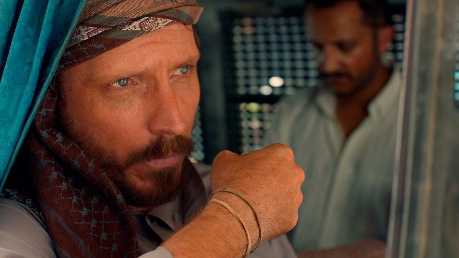 Jack Ryan - Pilot (S01E01) (2018) | ČSFD.cz