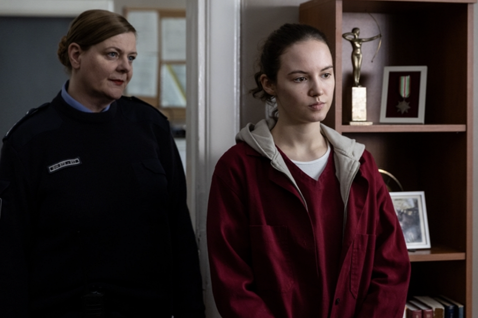 Skazana - Episode 7 (S02E07) (2022) | ČSFD.cz