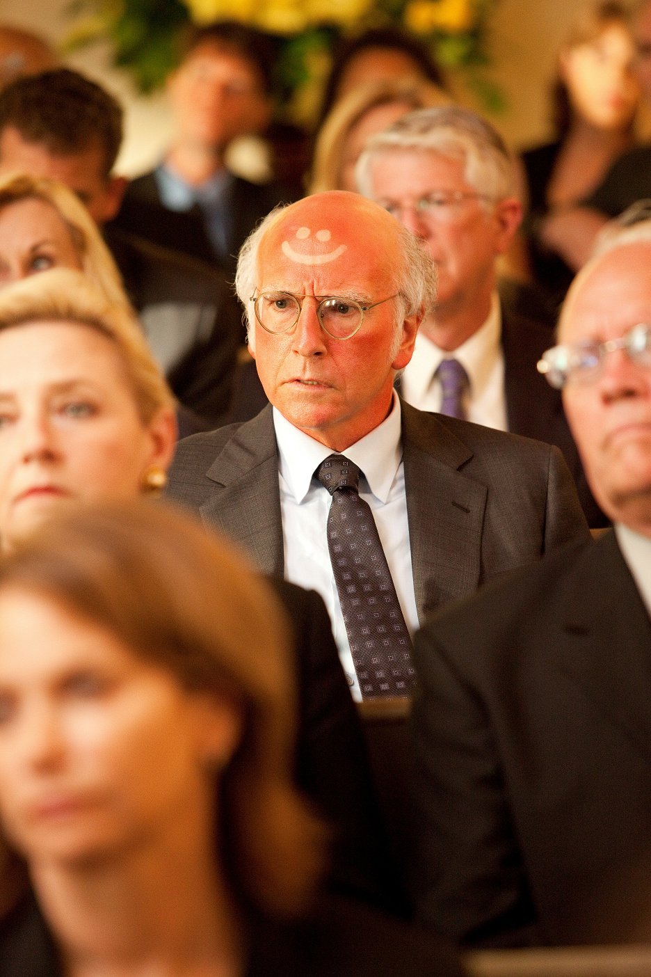 Larry, kroť se - The Smiley Face (S08E04) (2011) | ČSFD.cz