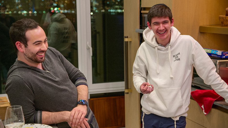 Můj neortodoxní život - The Haart Sphere (S02E06) (2022) | ČSFD.cz