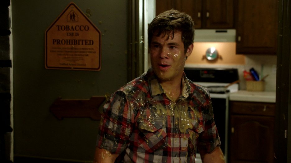 Workaholics - Friendship Anniversary (S04E13) (2014) | ČSFD.cz