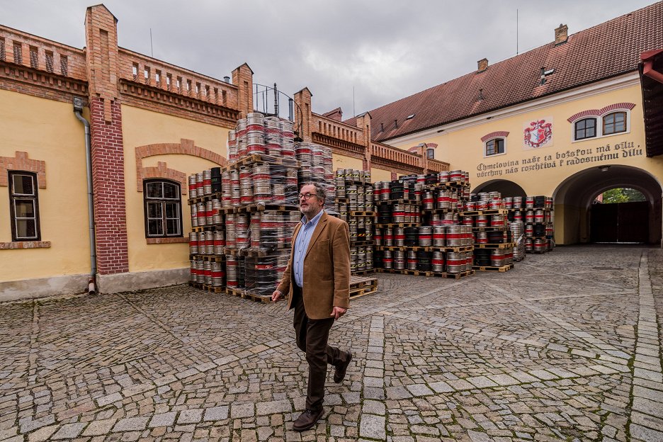 Příběhy starých hospod - Vysočina (S01E01) (2023) | ČSFD.cz