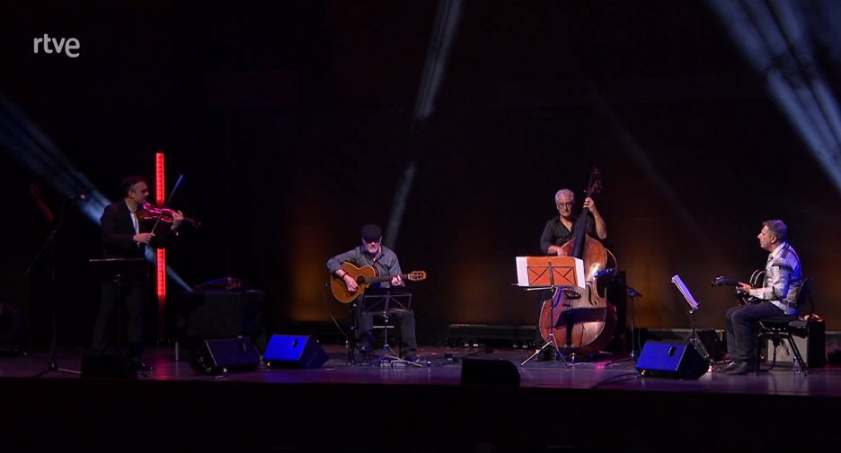 Crossover Mad (2021) | ČSFD.cz