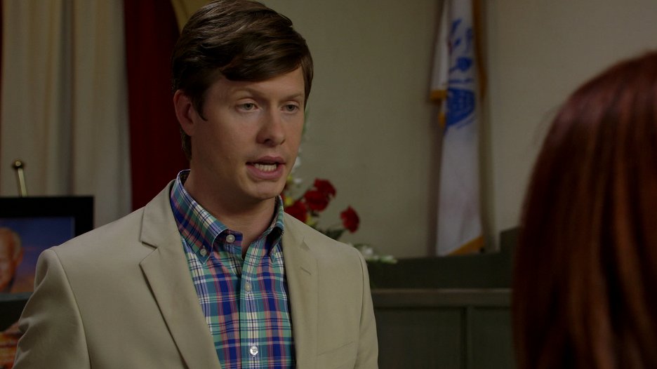 Workaholics - Gramps DeMamp Is Dead (S05E07) (2015) | ČSFD.sk