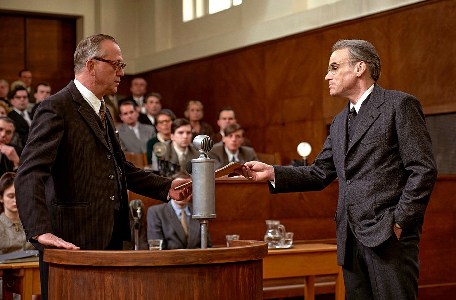 Bonn - Alte Freunde, neue Feinde - Episode 2 (E02) (2022) | ČSFD.cz