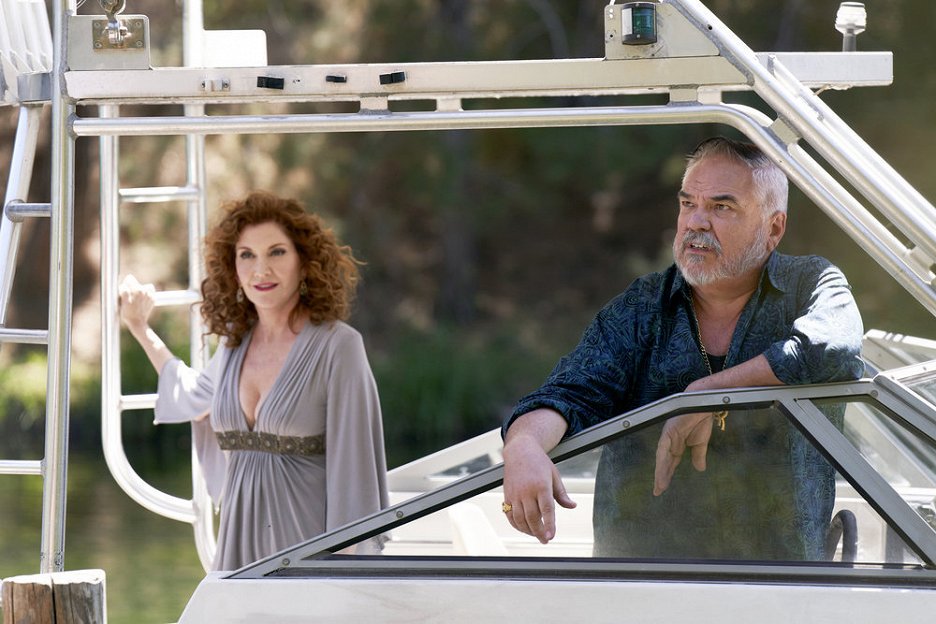 Paul T. Goldman - The Trial (E04) (2023) | ČSFD.cz