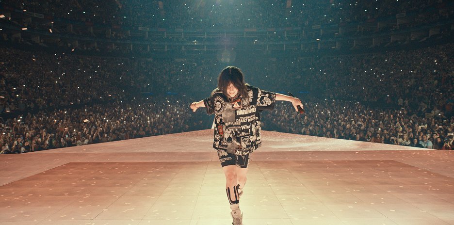 Billie Eilish: Live at the O2 (Extended Cut) (2022) | ČSFD.cz