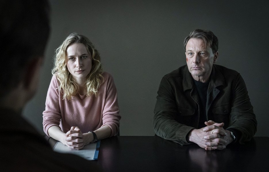 Dünentod - Ein Nordsee-Krimi - Tödliche Falle (E02) (2023) | ČSFD.cz