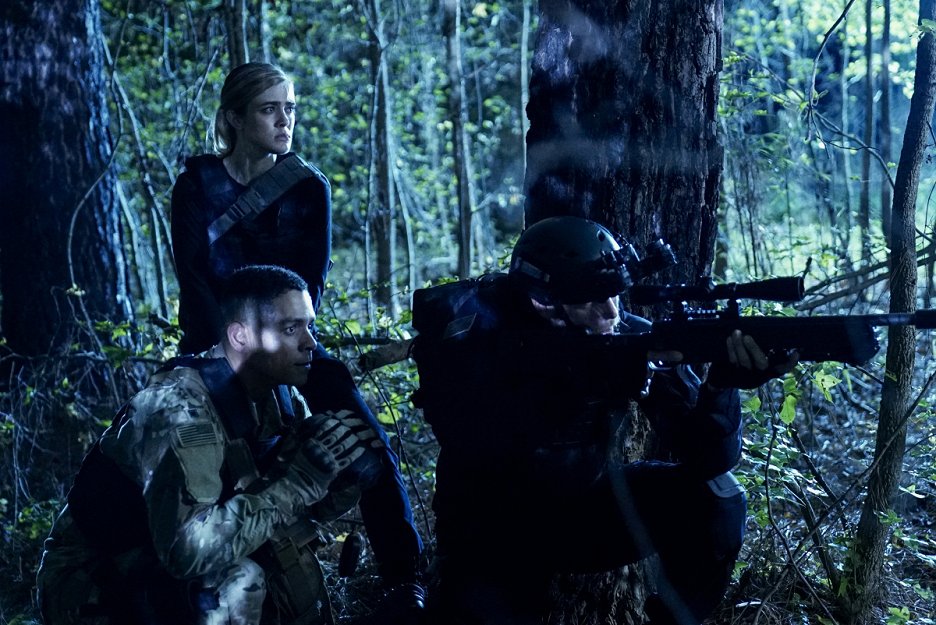 Valor - Stay Frosty (E09) (2017) | ČSFD.cz