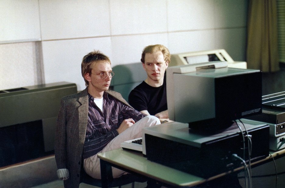 Zwei schräge Vögel (1989) | ČSFD.sk