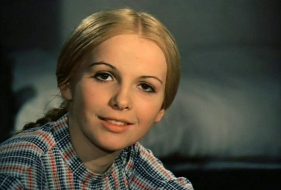 Pavlínka (1974) | Galerie - Plakáty | ČSFD.cz