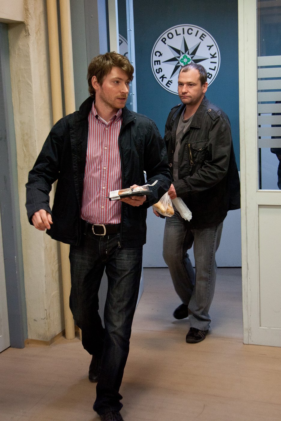 Kriminálka Anděl - Pohřbená zaživa (S03E03) (2012) | ČSFD.sk