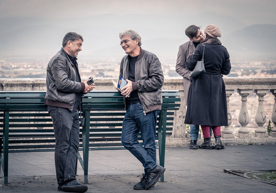 Laggiù qualcuno mi ama (2023) | ČSFD.cz