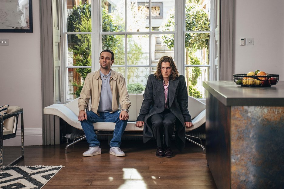 Pod psa - Malý svět Floriana Selbyho (E03) (2023) | ČSFD.cz