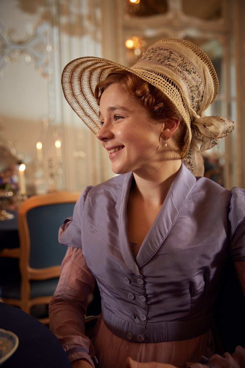 Vanity Fair - Endings and Beginnings (E07) (2018) | ČSFD.cz