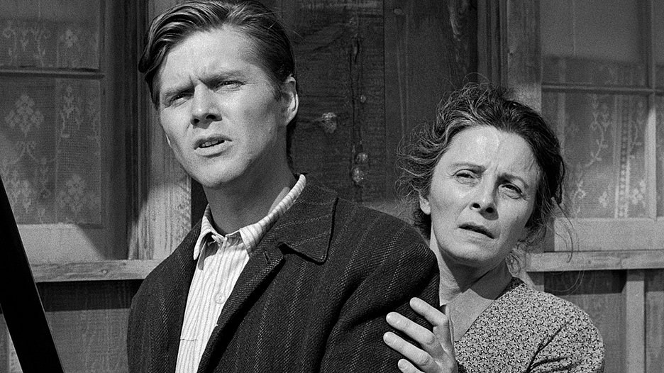 Gunsmoke - The Far Places (S08E30) (1963) | ČSFD.cz