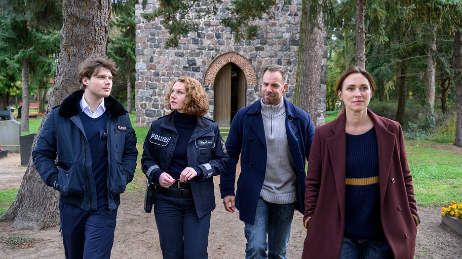 SOKO Wismar - In Teufels Küche (S20E25) (2023) | Galerie - Z epizody ...