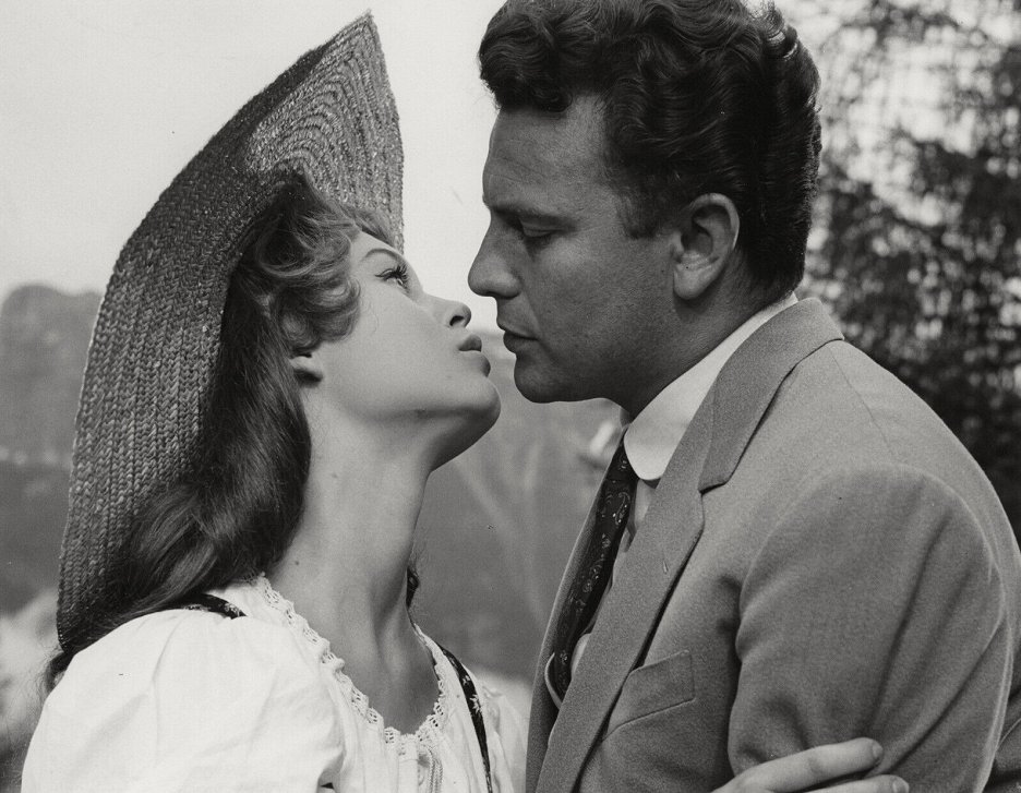 Tradita (1954) | ČSFD.cz