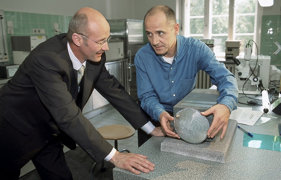 Poslední svědek - Ein Kinderspiel (S04E02) (2002) | ČSFD.cz