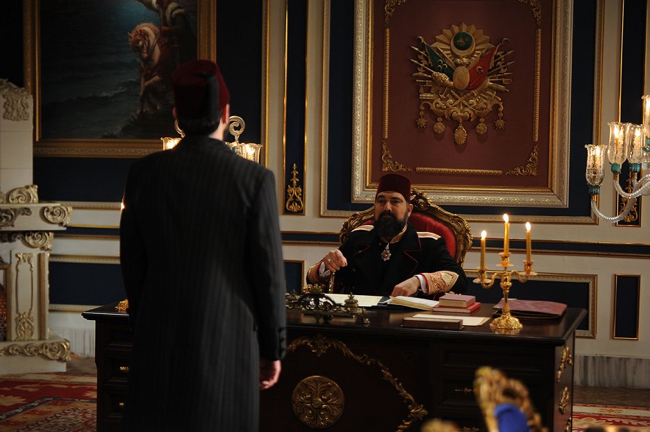 Payitaht: Abdülhamid - Episode 18 (S05E18) (2021) | ČSFD.cz