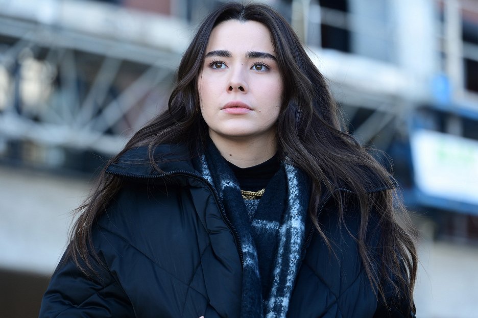 Aldatmak - Episode 21 (S01E21) (2023) | ČSFD.cz