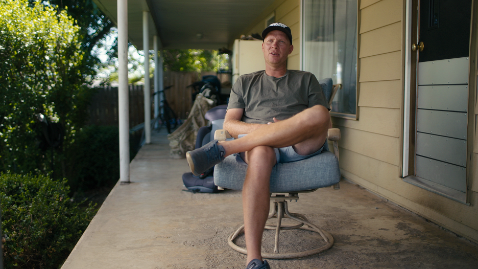 Dokonalý švih - Syndrom podvodníka (S01E04) (2023) | ČSFD.cz