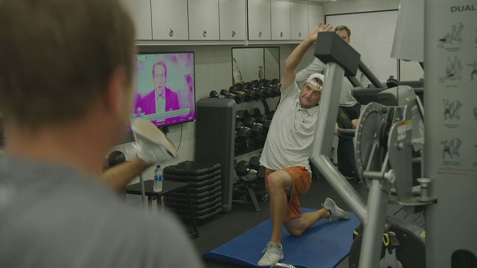 Dokonalý švih (2023) | ČSFD.cz