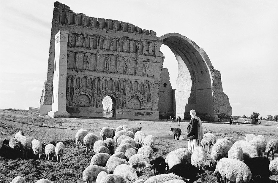 Iraq's Invisible Beauty (2023) | ČSFD.cz