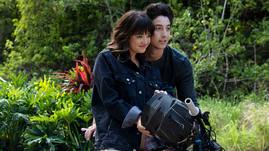 Doktorka Doogie Kamealoha - Blaženost po polibku (S02E06) (2023) | ČSFD.cz