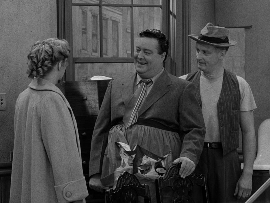 The Honeymooners - A Woman's Work Is Never Done (E04) (1955) | ČSFD.cz