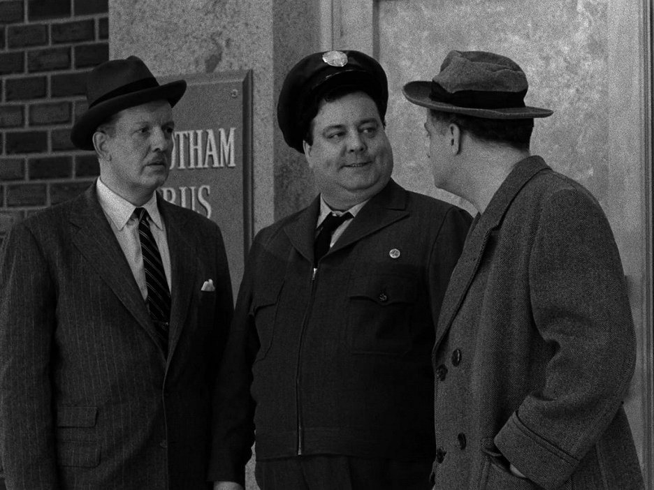The Honeymooners - Opportunity Knocks But (E32) (1956) | ČSFD.cz