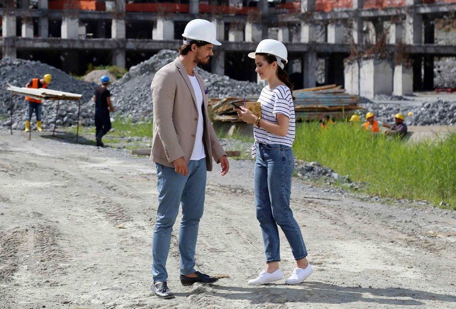 Cennet'in Gözyaşları - Episode 1 (E01) (2017) | ČSFD.cz