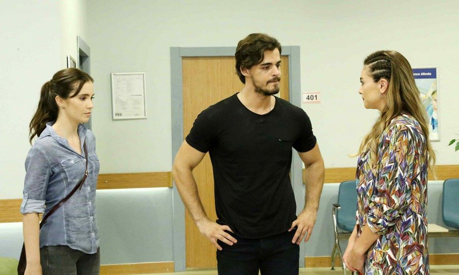 Cennet'in Gözyaşları - Episode 1 (E01) (2017) | ČSFD.cz