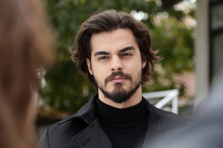 Cennet'in Gözyaşları - Episode 10 (E10) (2017) | ČSFD.cz