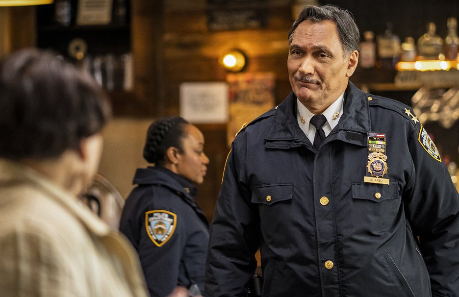 East New York - Pound of Flesh (E17) (2023) | ČSFD.cz