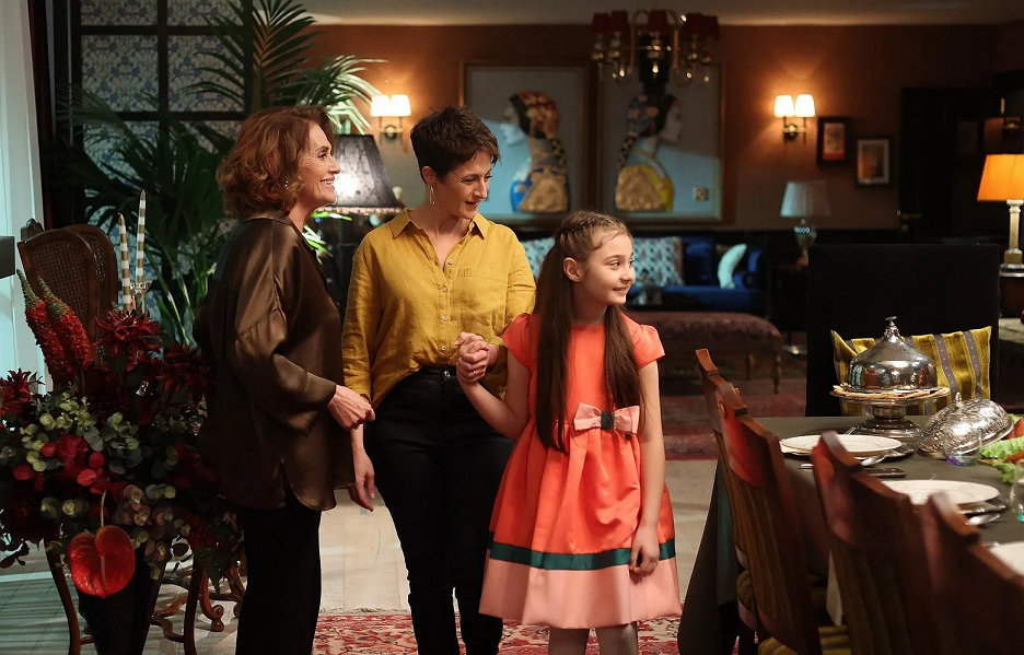 Aile - Episode 6 (E06) (2023) | ČSFD.cz