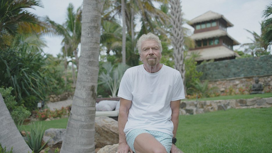 Branson - Kapitola první: Slova a hudba (E01) (2022) | ČSFD.cz