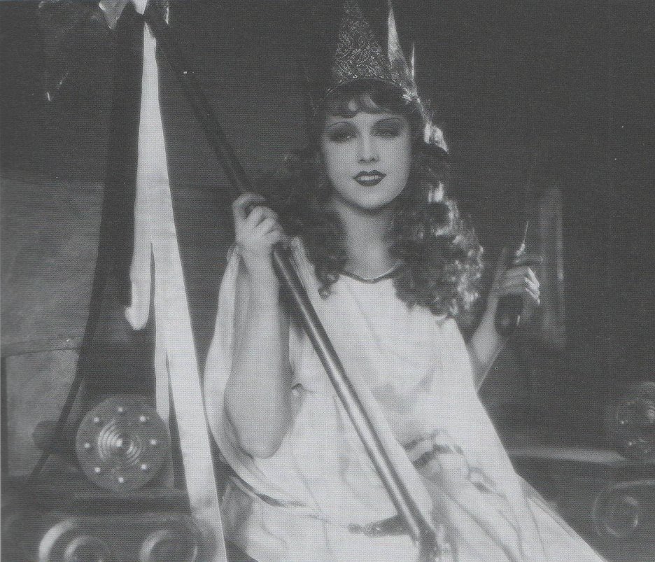 Dcery Eviny (1928) | ČSFD.cz