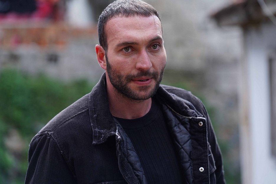 Ateş Kuşları - Episode 15 (S01E15) (2023) | ČSFD.cz