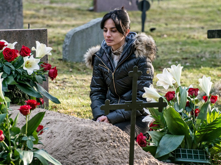 Top Dog - Schmerz (S02E04) (2023) | ČSFD.cz