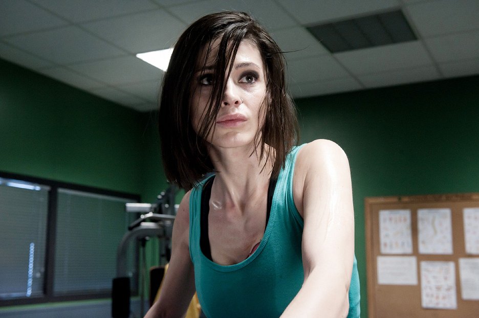 Block B - Unter Arrest - Allein (E03) (2015) | ČSFD.cz