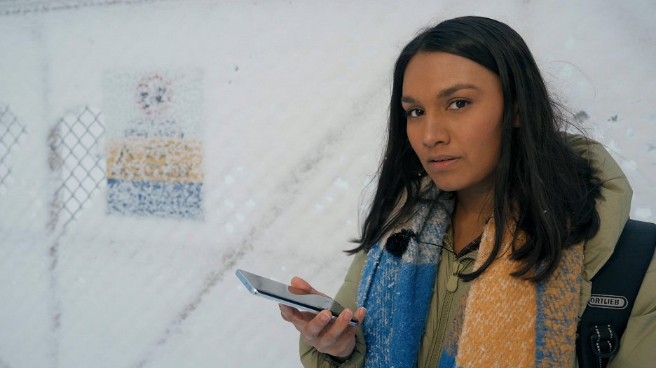 Uros: Mobiiliruhtinaan tarina - Missä ovat rahat, Jyrki Hallikainen? (E03) (2023) | ČSFD.cz