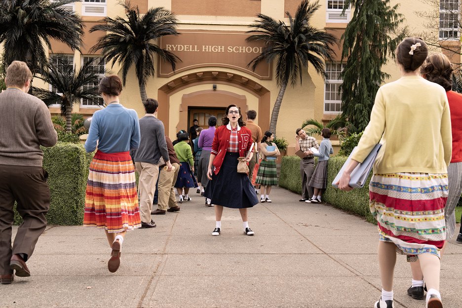 Grease: Rise of the Pink Ladies - Were Gonna Rule the School (E01 ...