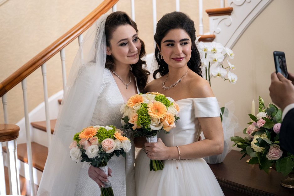 Firefly Lane – Szentjánosbogár lányok - Ez az a hely (S02E16) (2023 ...