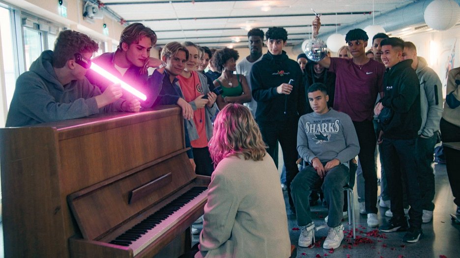 VGS - Comeback (S01E34) (2023) | ČSFD.cz