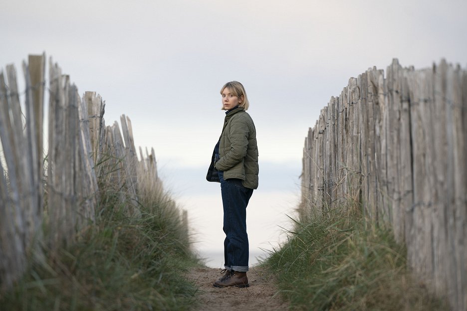 Karen Pirie - The Distant Echo: Part 2 (E02) (2022) | ČSFD.cz