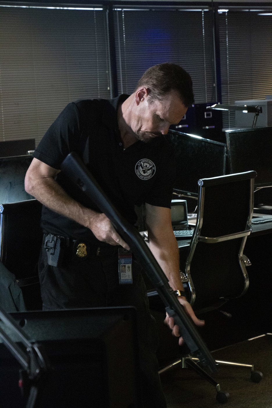 Wire Room (2022) | Galerie - Plakáty | ČSFD.cz