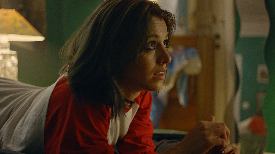 Ligga - Kalla mig Annie L (E06) (2021) | ČSFD.cz